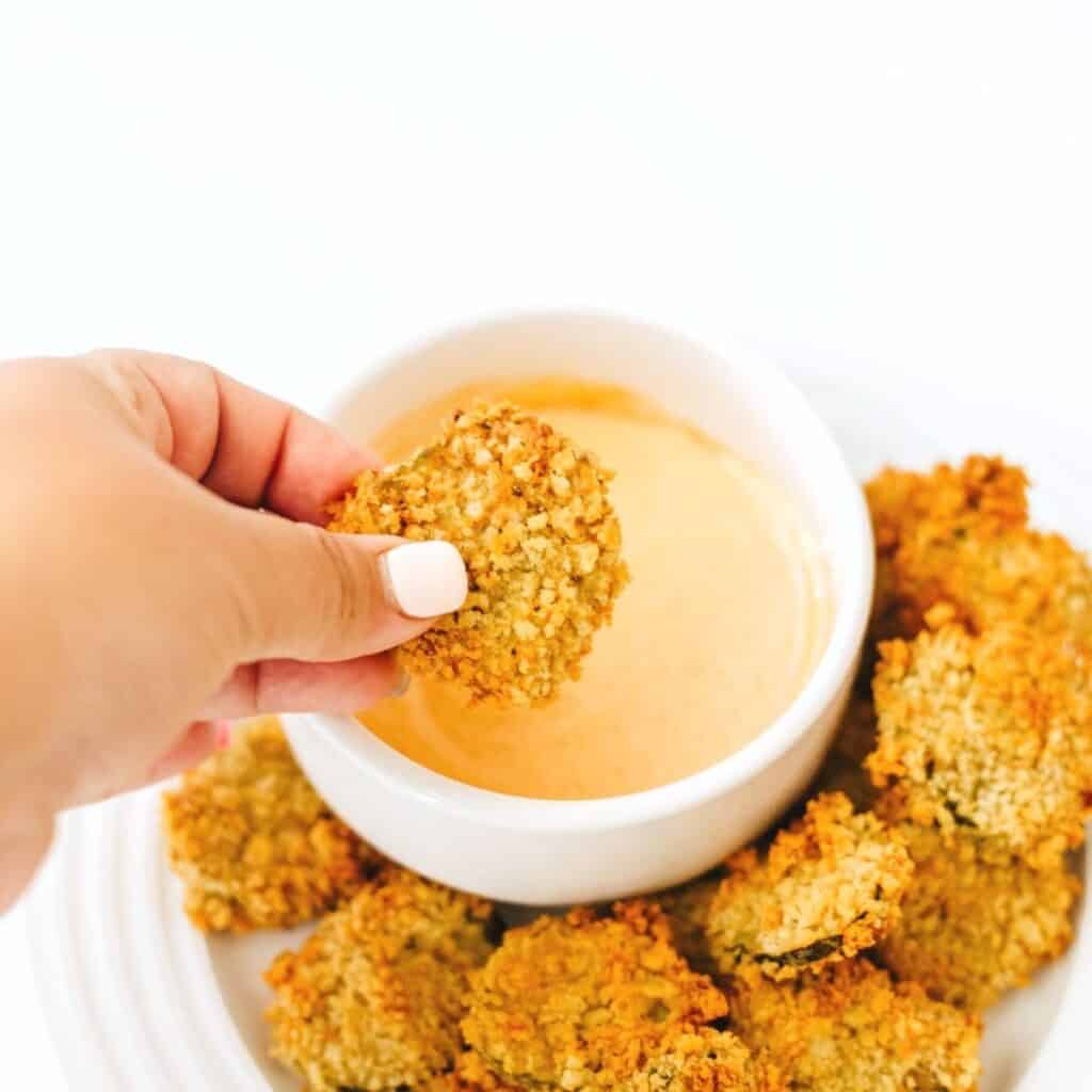 Seasoned Air Fryer Pickles - theairfryingdiva.com