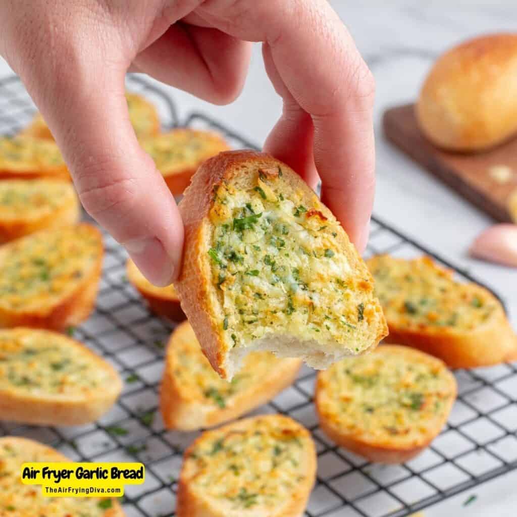Air Fryer Garlic Bread - theairfryingdiva.com